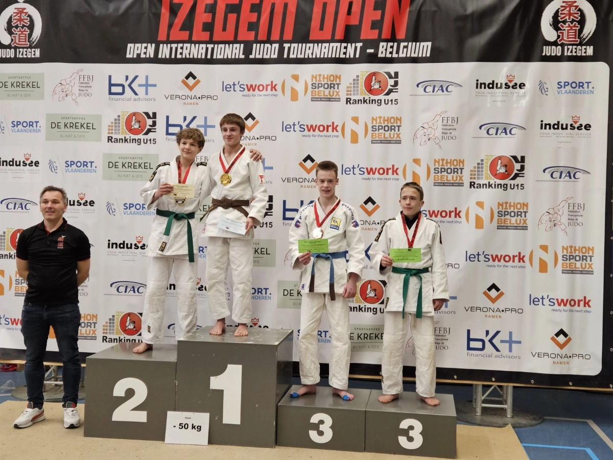 Thimo Wansleeben pakt brons bij debuut in gewichtsklasse - Schiedam24