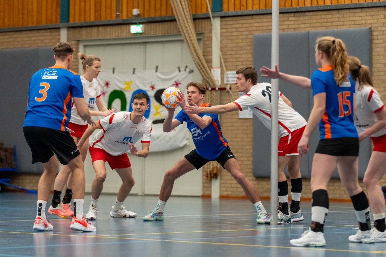 CKC Maassluis geeft koploper moeilijke middag - Maassluis24