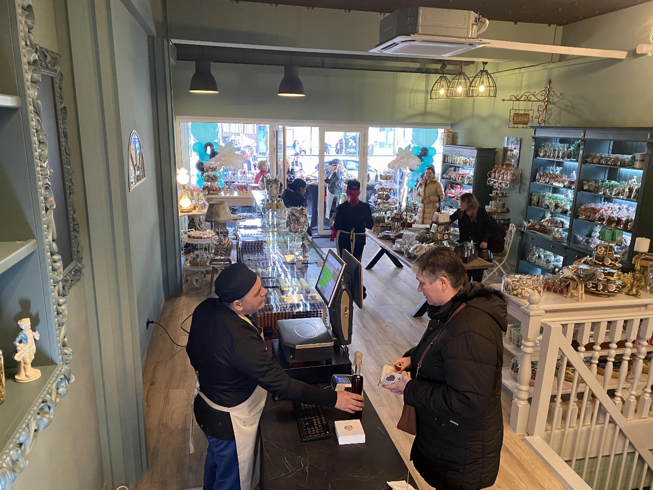 Kruik, een verleidelijke zaak van een ondernemende dame - Schiedam24